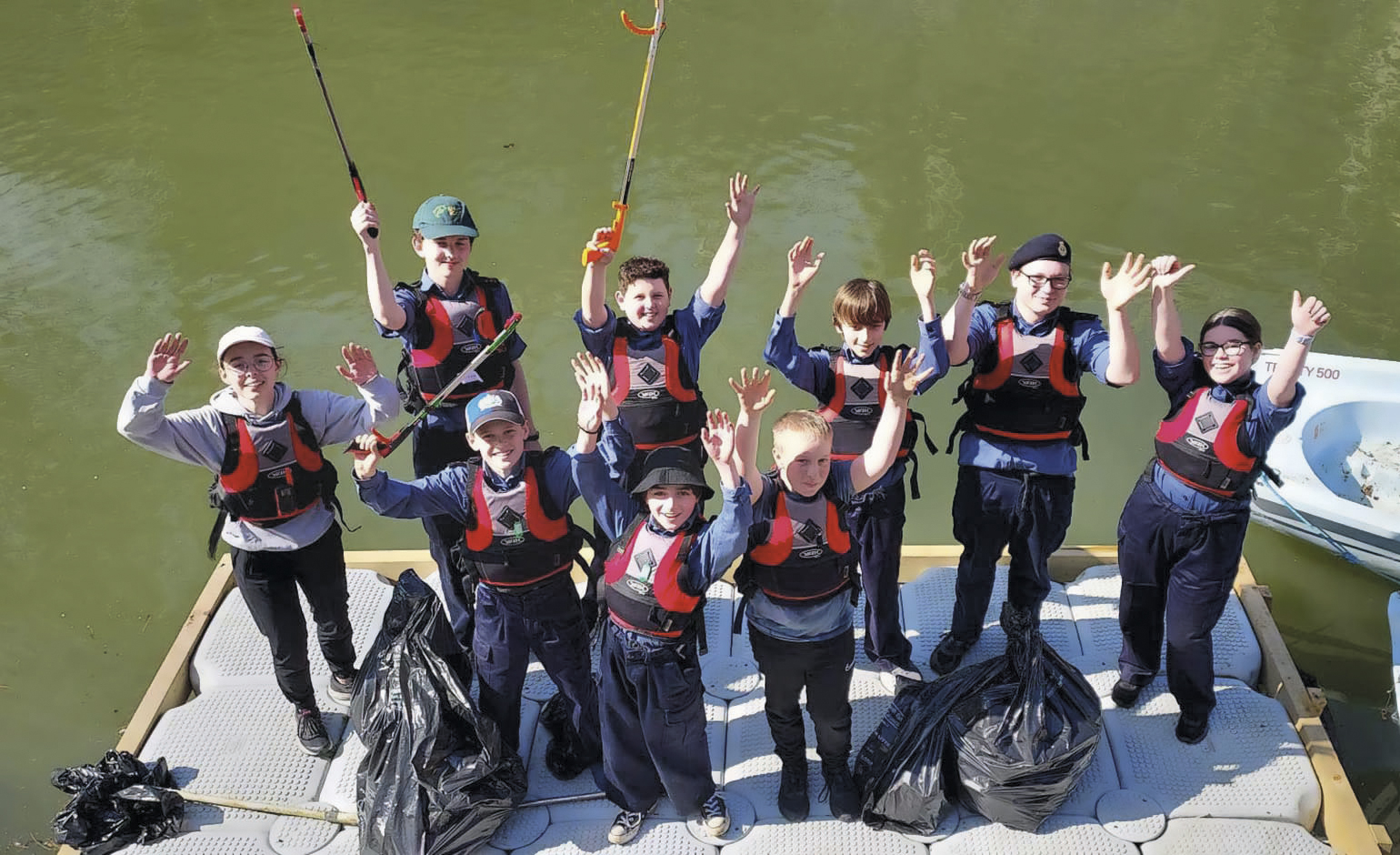 Helping hands - Sea Cadet